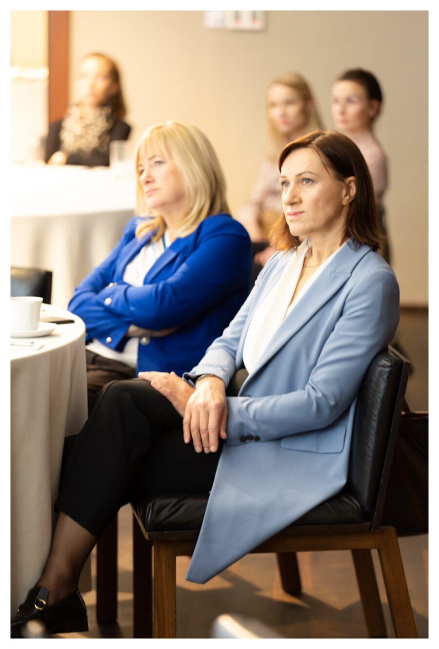 AmCham Wroclaw Business Breakfast The “Non-Judgmental Language ...